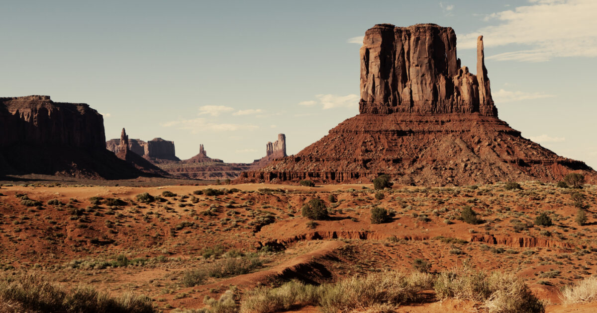 Monument Valley…terre des Navajos | Tours Chanteclerc